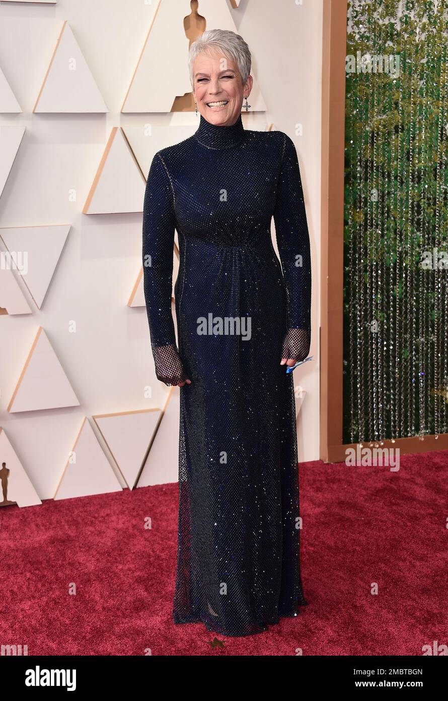 Jamie Lee Curtis arrives at the Oscars on Sunday, March 27, 2022, at ...