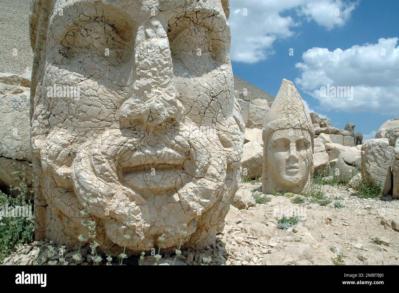 Giant God heads on Mount Nemrut. Anatolia, Turkey. Ancient colossal ...