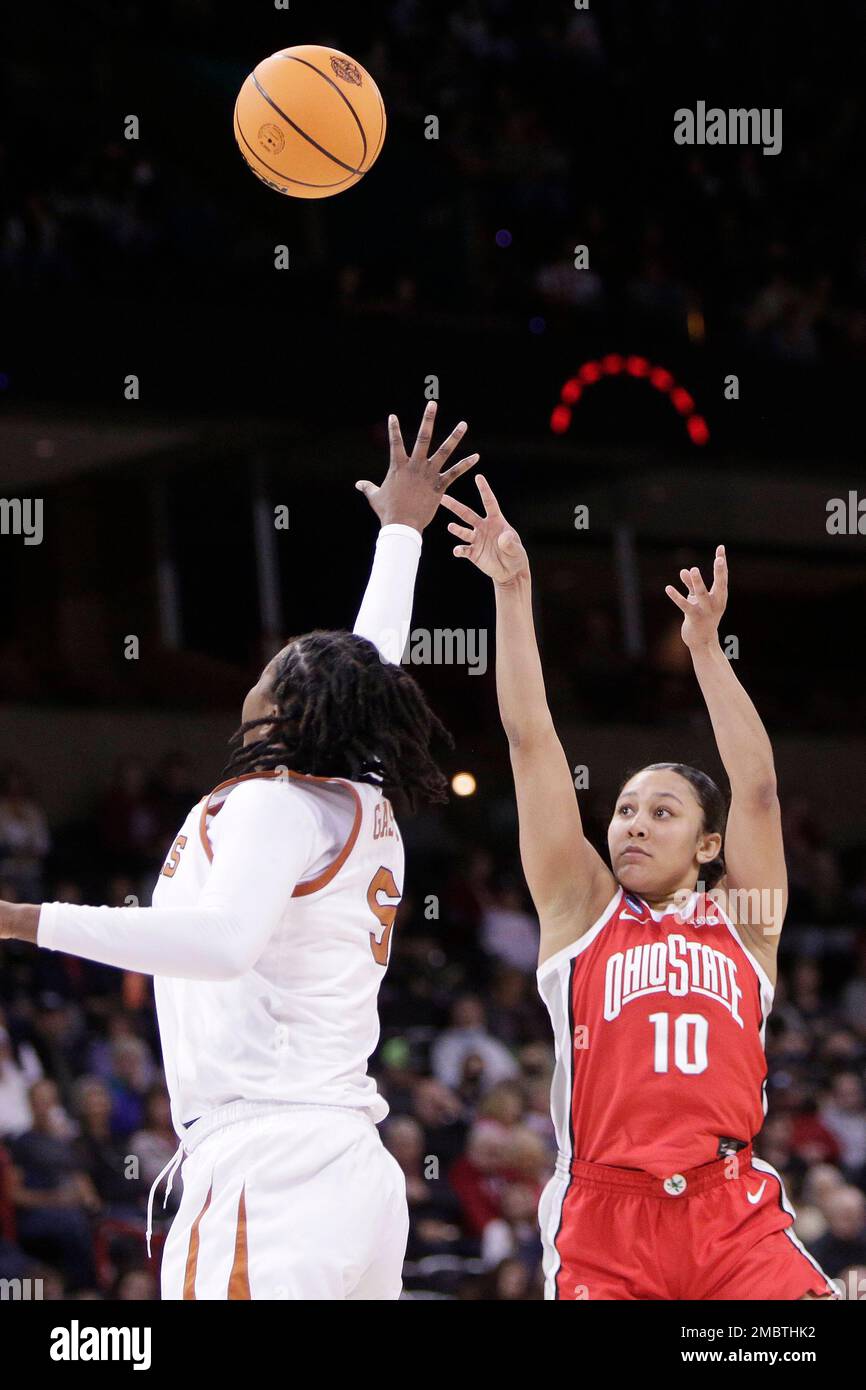 Ohio State guard Braxtin Miller, right, shoots over Texas forward ...