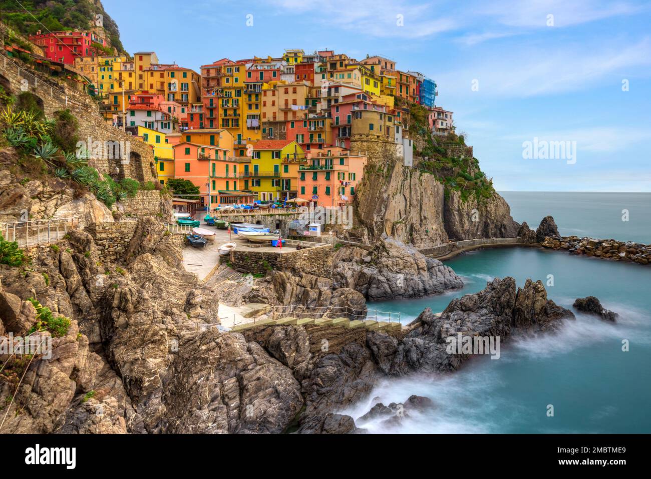 Manarola ligurien hi-res stock photography and images - Alamy