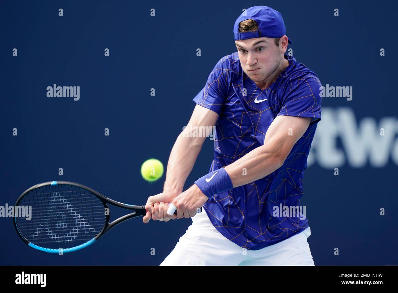 Jack Draper returns a shot from Cameron Norrie, both of Great Britain ...