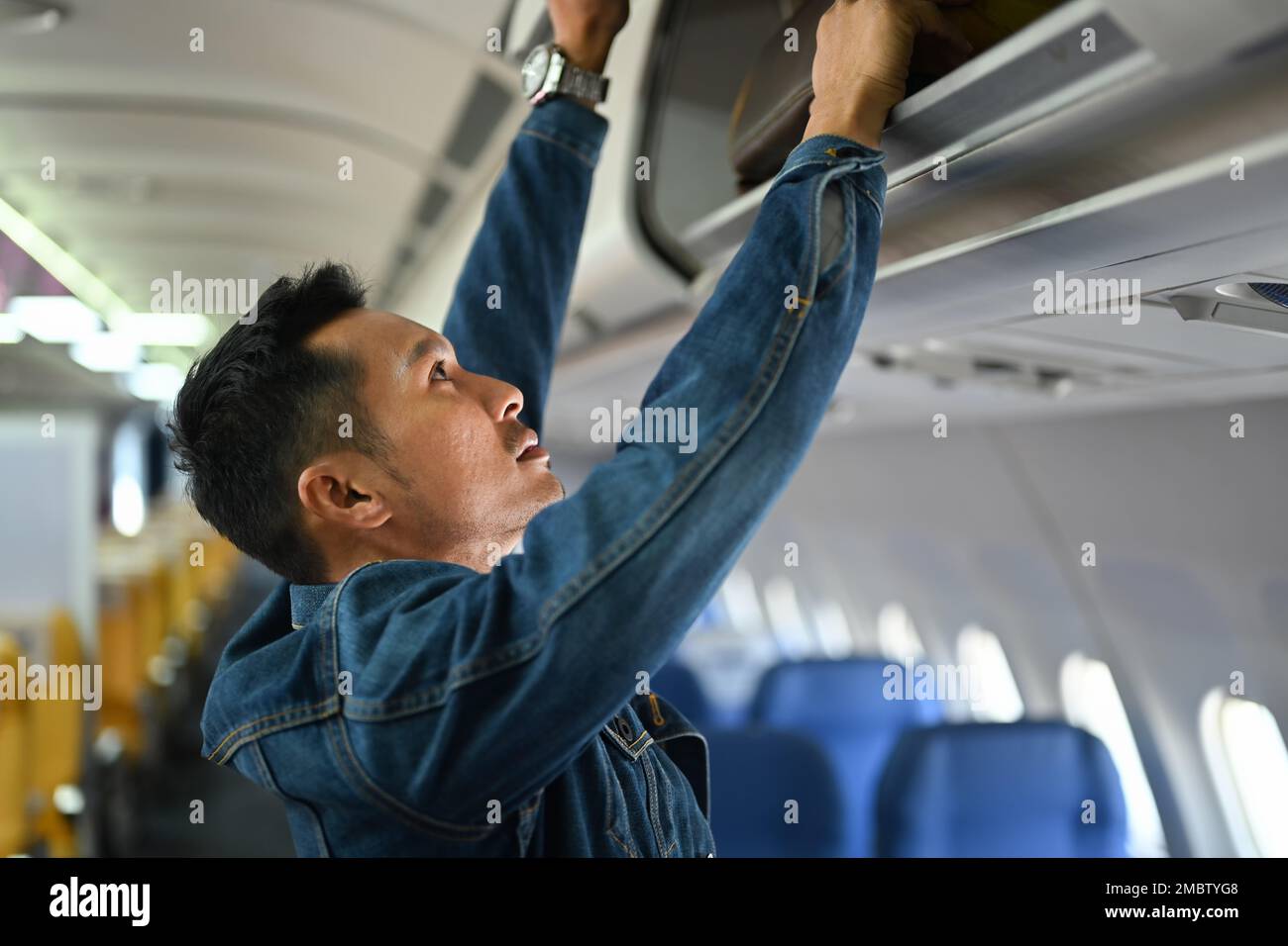 Working man aeroplane hi-res stock photography and images - Alamy