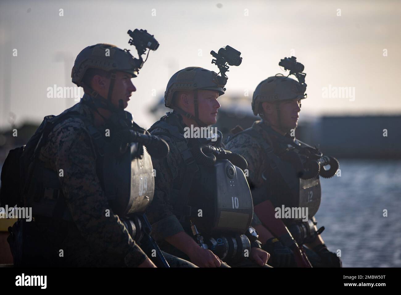 U.S. Marines with 2d Reconnaissance Battalion, 2d Marine Division ...