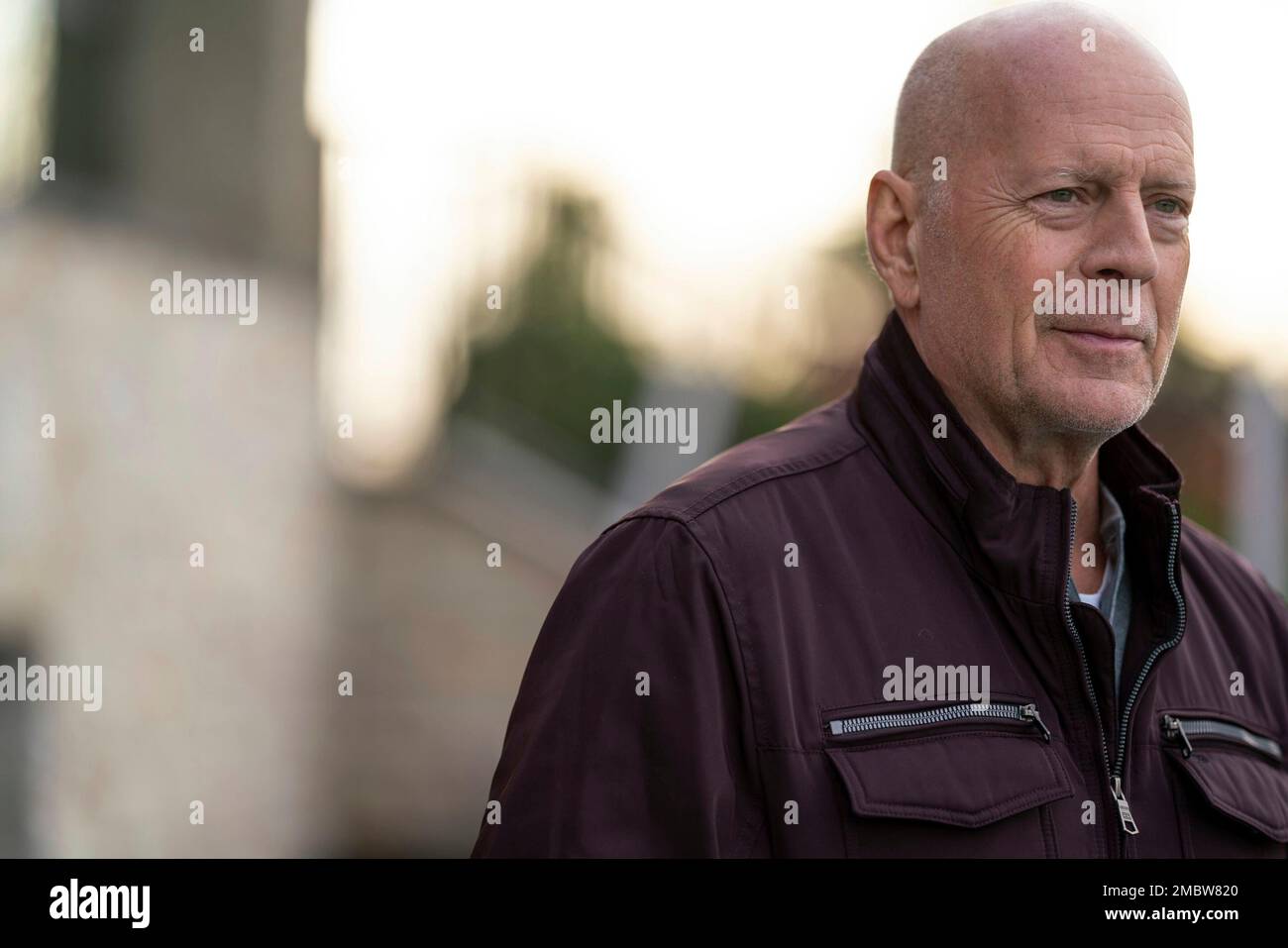 BRUCE WILLIS in DETECTIVE KNIGHT: ROGUE (2022), directed by EDWARD ...
