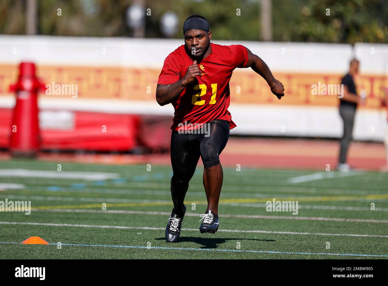 Wide receiver K.D. Nixon runs Southern California's football Pro Day ...