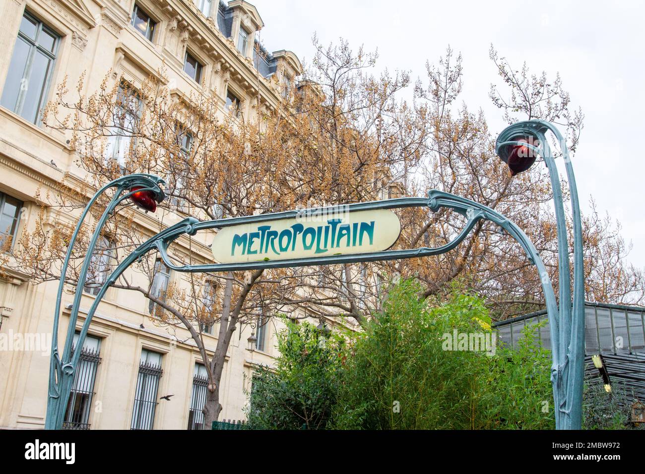 typical station vintage sign of the Paris metro Stock Photo - Alamy