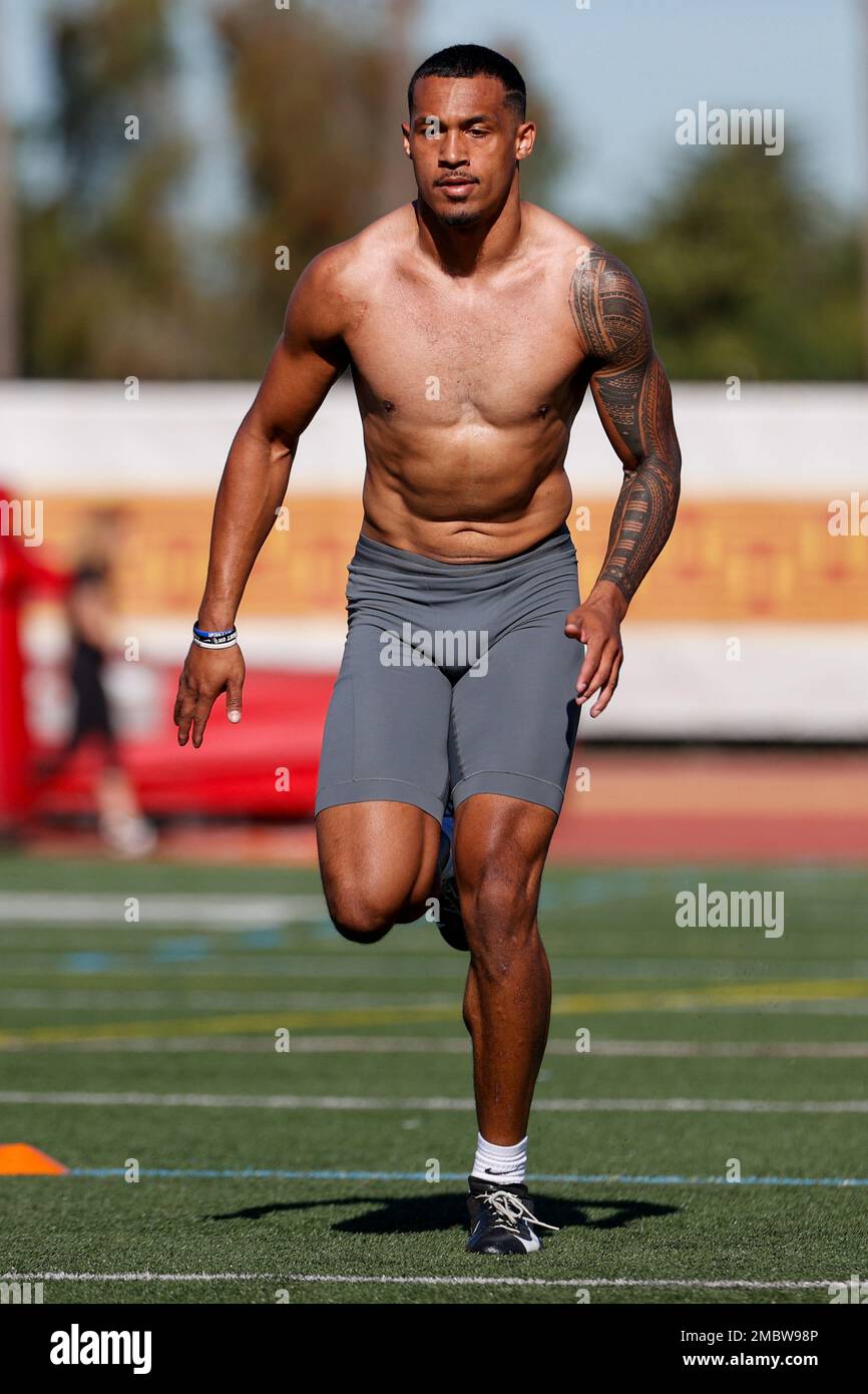 Defensive back Isaiah Pola-Mao runs during Southern California's ...