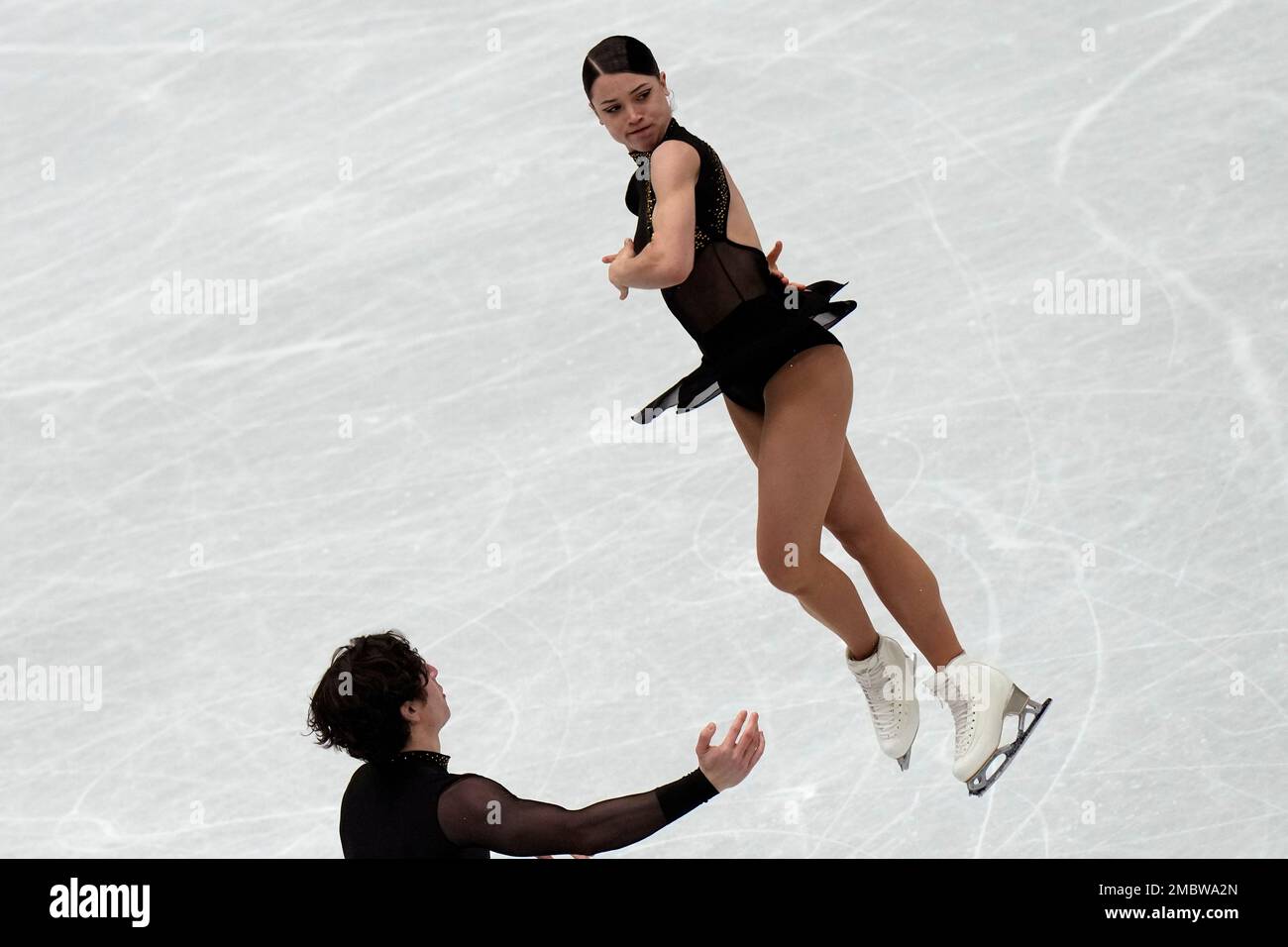 Dorota Regina Broda and Pedro Betegon of Spain perform in the pairs ...