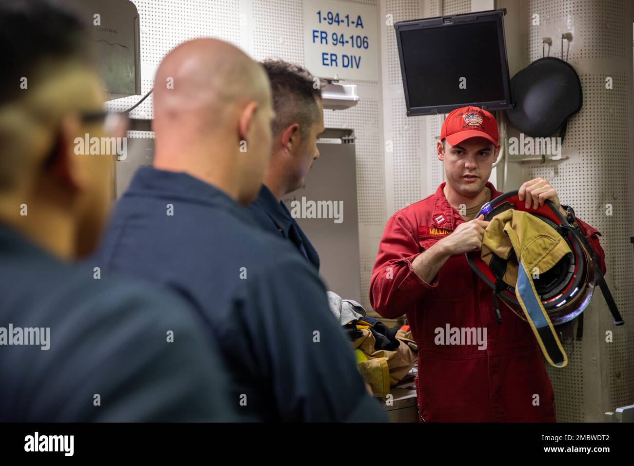 Helmet usage hi-res stock photography and images - Alamy