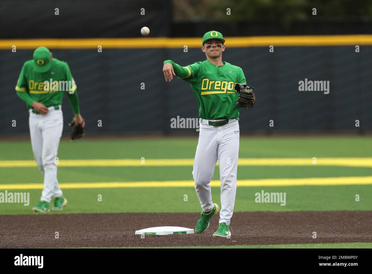 Oregon's Gavin Grant plays during an NCAA baseball game against Utah on ...