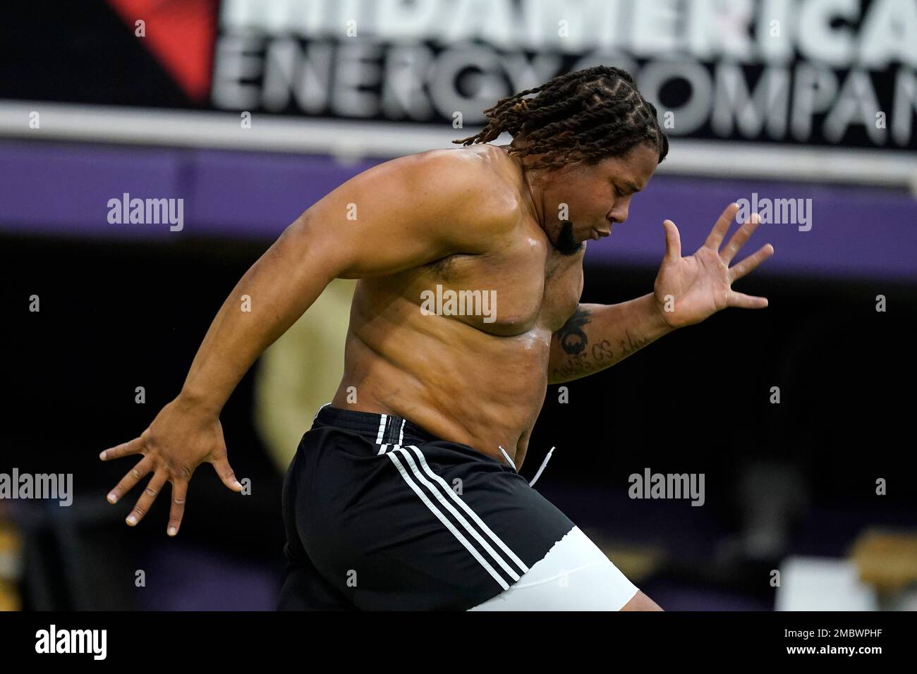 Northern Iowa offensive lineman Antione Frazier runs the 40-yard dash ...