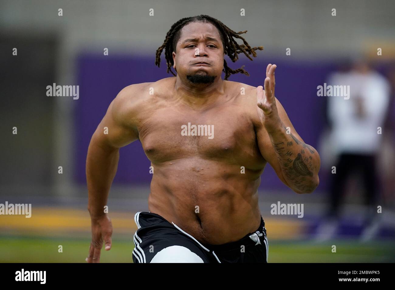 Northern Iowa offensive lineman Antione Frazier runs the 40-yard dash ...