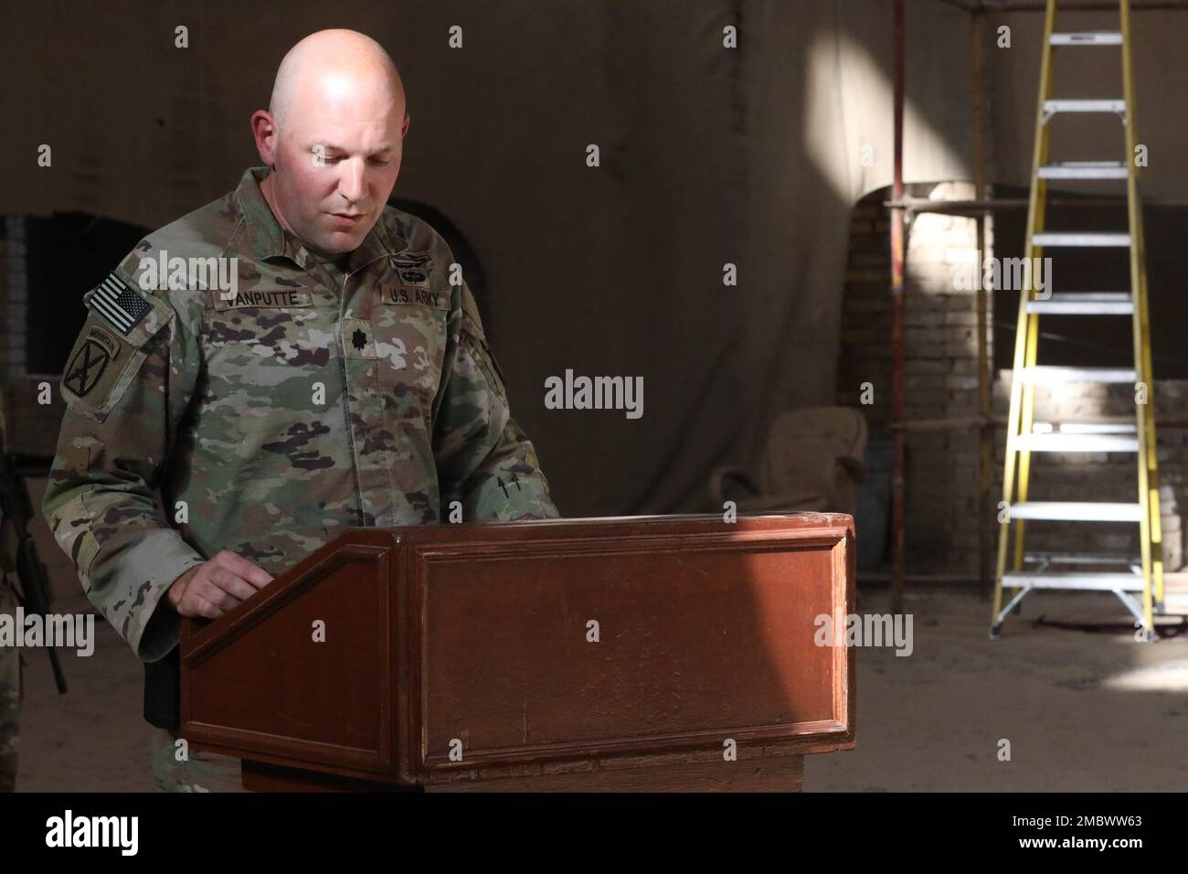 Airborne Insignias In Irag