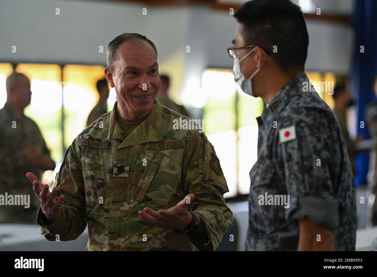 Lt cline hi-res stock photography and images - Alamy