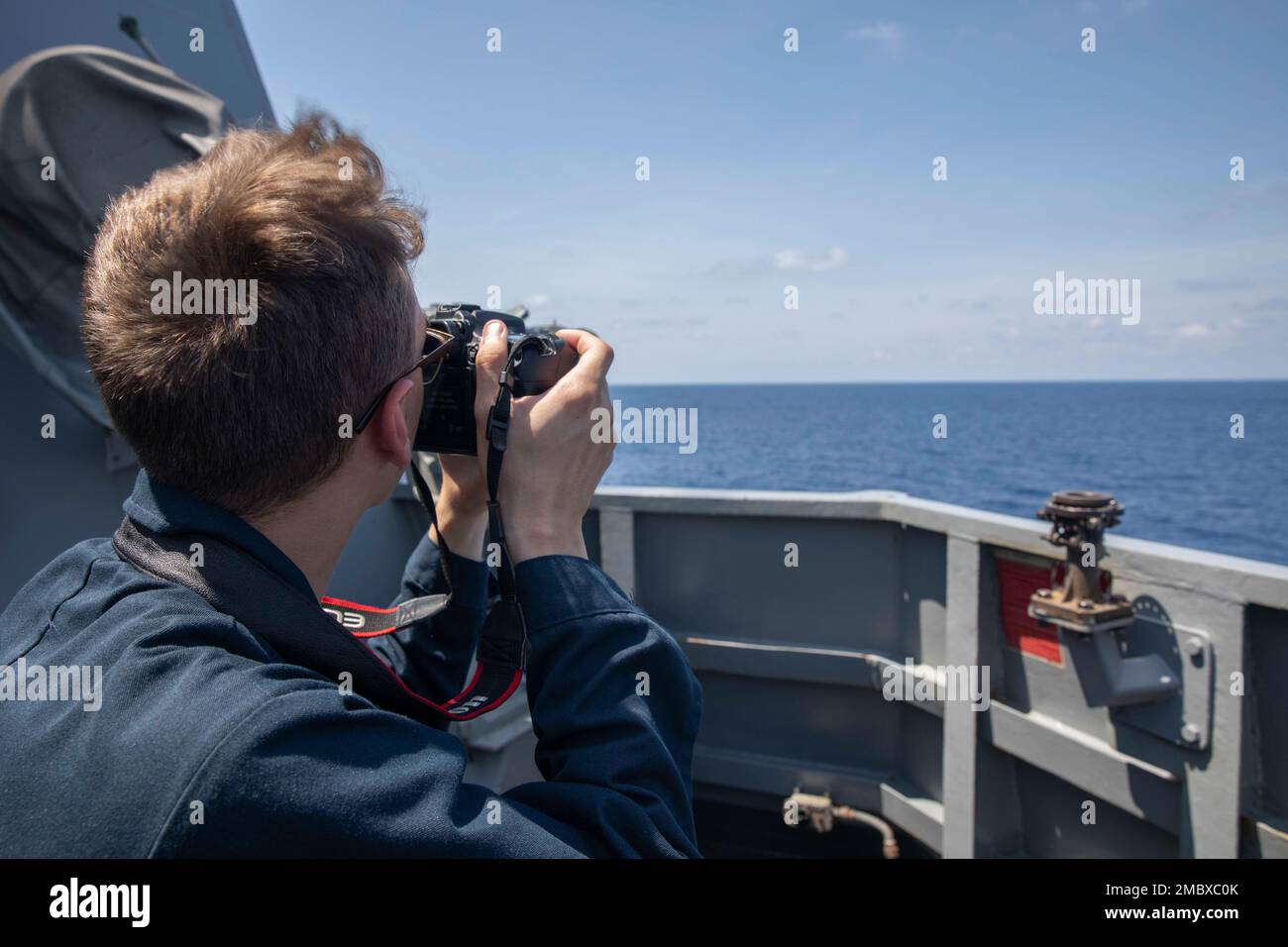 220622-N-FD648-1019 ATLANTIC OCEAN (June 22, 2022) Logistics Specialist ...