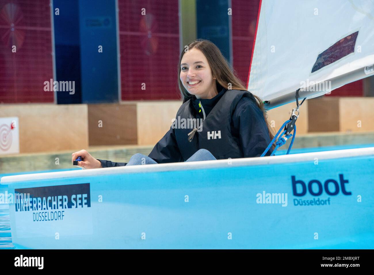 Learn to sail at Boot in Hall 15, the boat model Lina makes a touring ...