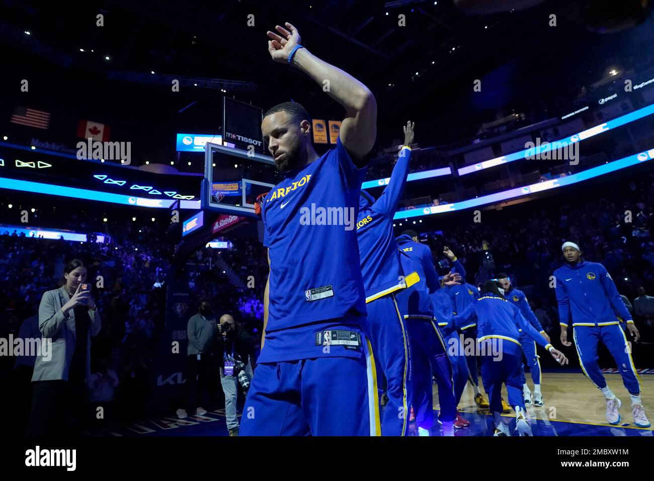 Golden State Warriors guard Stephen Curry before an NBA basketball game ...