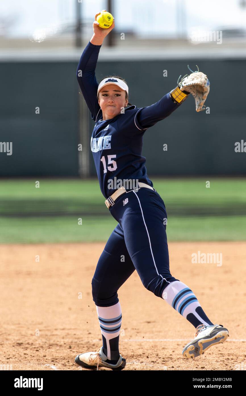 Maine pitcher Caitlyn Fallon (15) throws the ball during an NCAA ...
