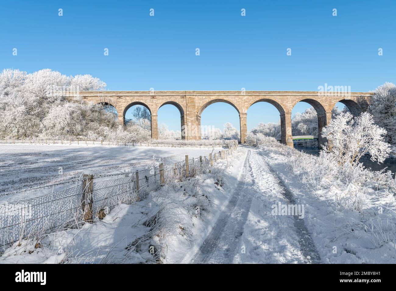 Roxburgh Viaduct over the river teviot in snow in the Scottish Borders ...