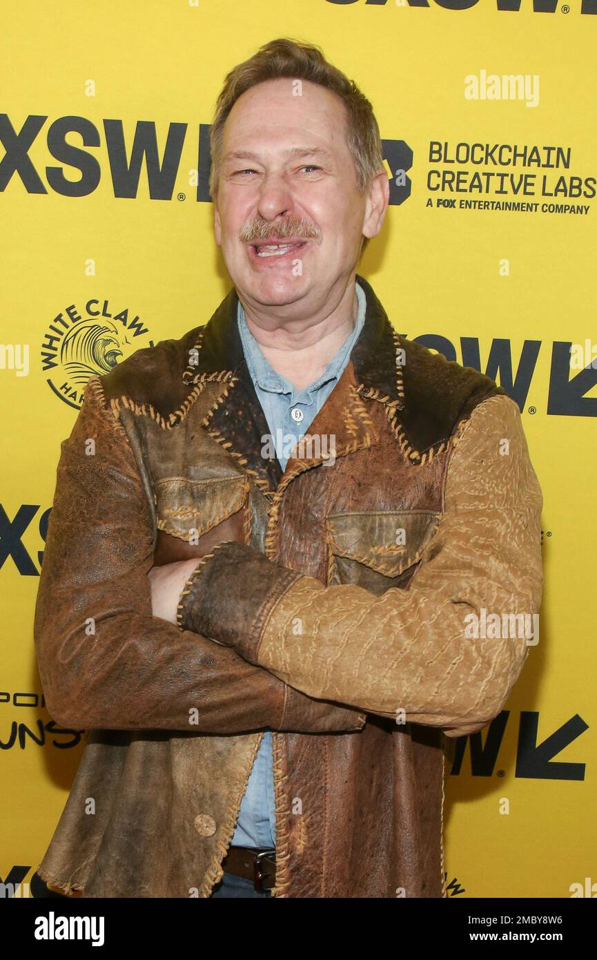 Scott Thompson arrives for the world premiere of "Kids In The Hall ...