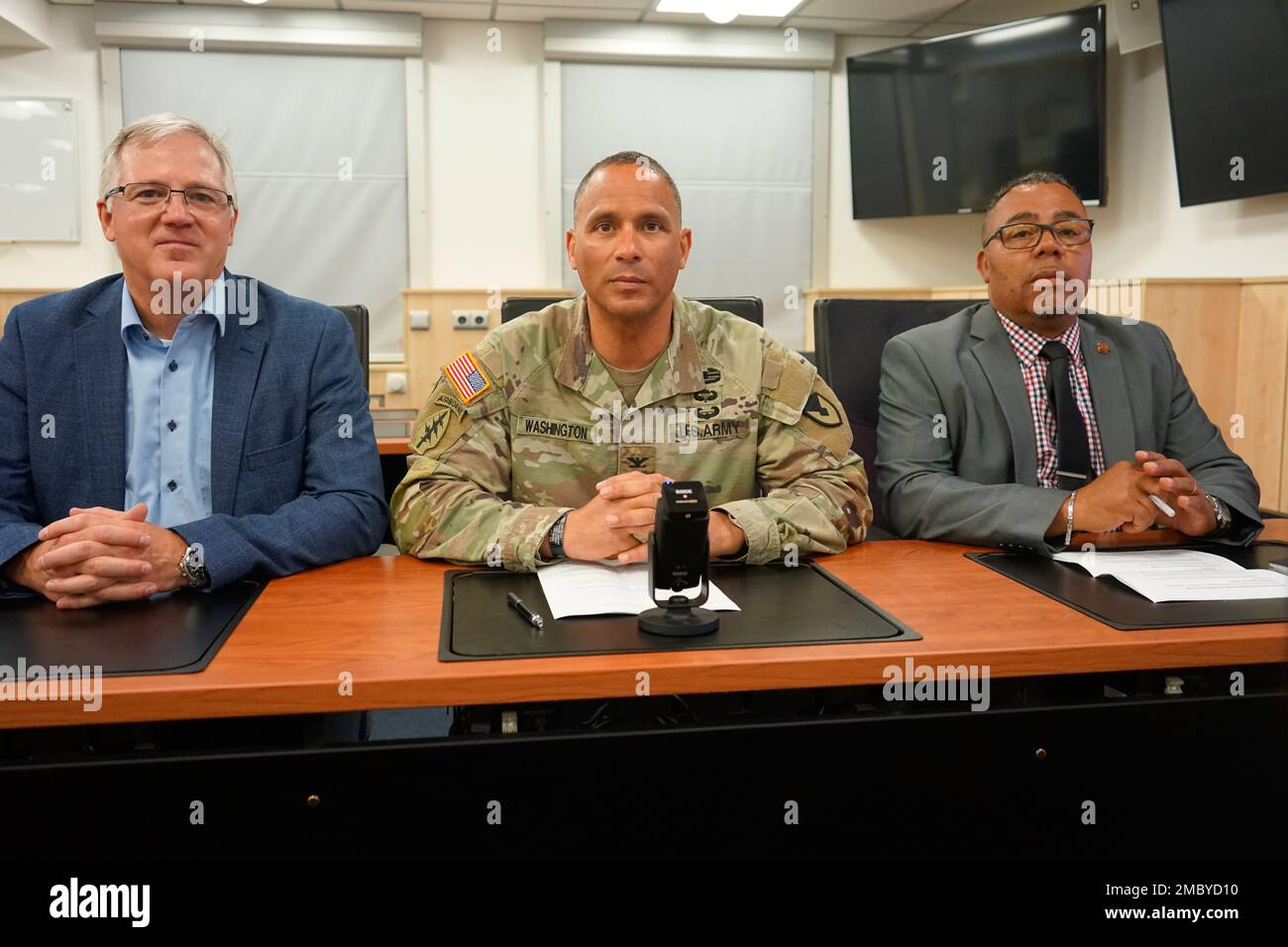 Garrison deputy manager hi-res stock photography and images - Alamy