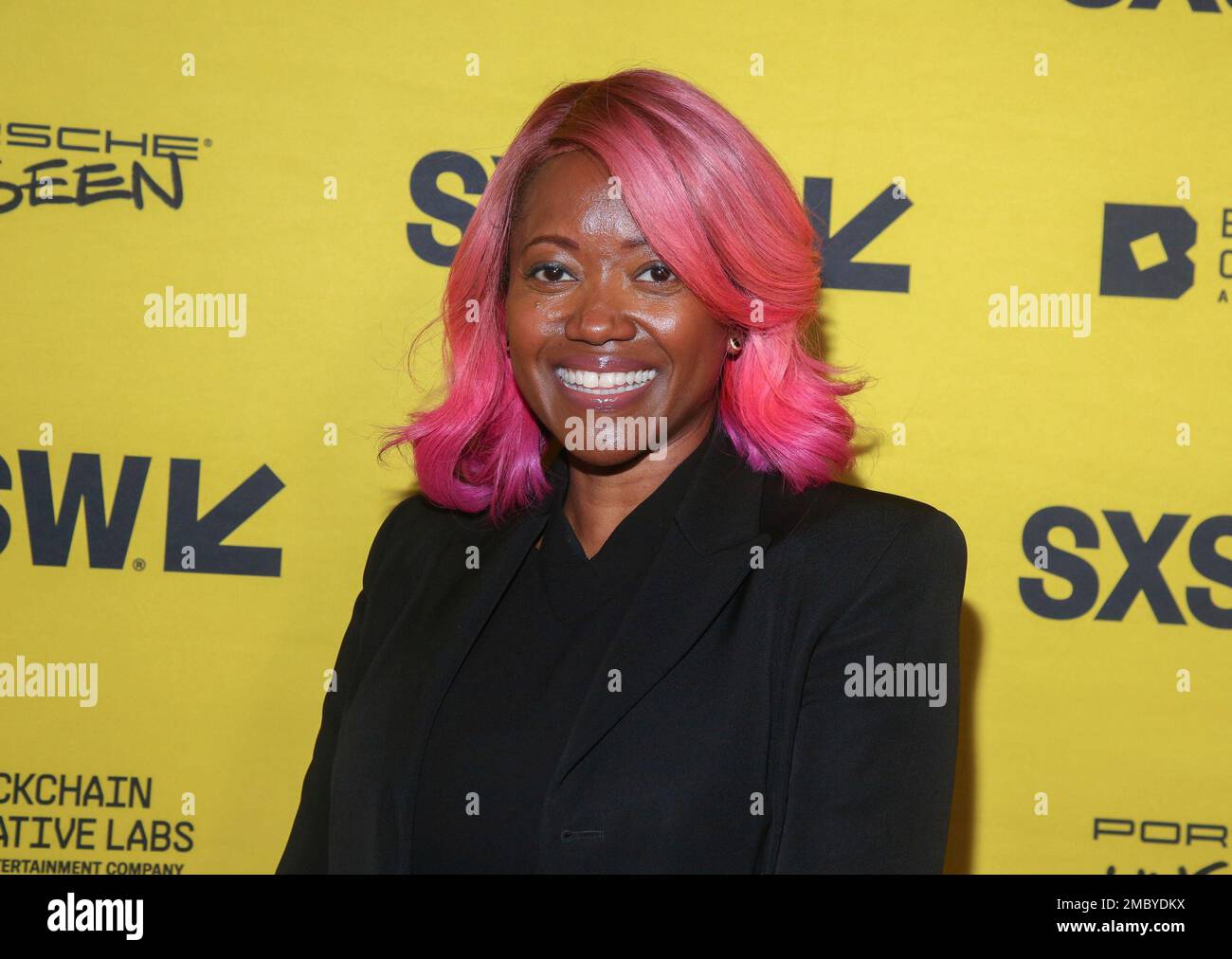 Erika Alexander arrives for the world premiere of the new Roku series ...