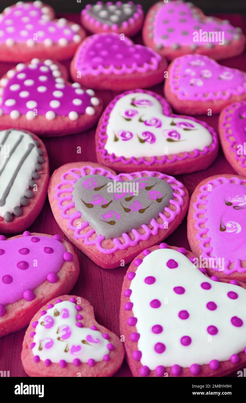 Beautiful royal icing cookies hi-res stock photography and images - Alamy