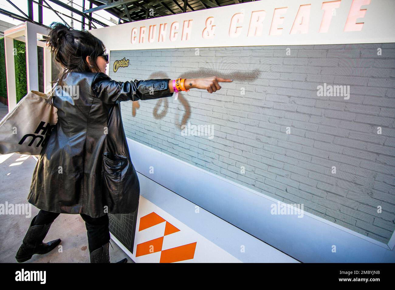 IMAGE DISTRIBUTED FOR FRITO-LAY NORTH AMERICA – Cheetos fans get their ...