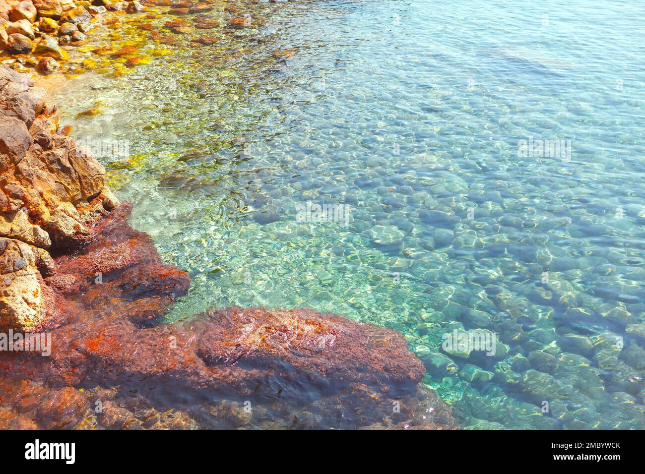 Transparent Water Over Rocks . Stones on the sea bottom Stock Photo - Alamy