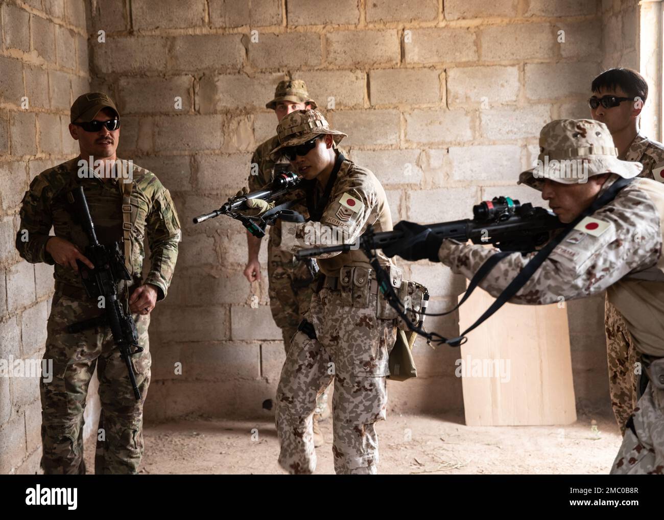 Virginia Army National Guard Soldiers with Task Force Red Dragon ...