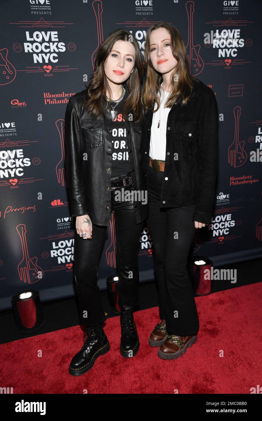 Rebecca Lovell, left, and Megan Lovell of Larkin Poe arrive at the ...