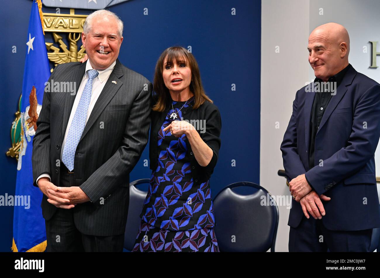 Heidi Murkoff speaks with Secretary of the Air Force Frank Kendall ...