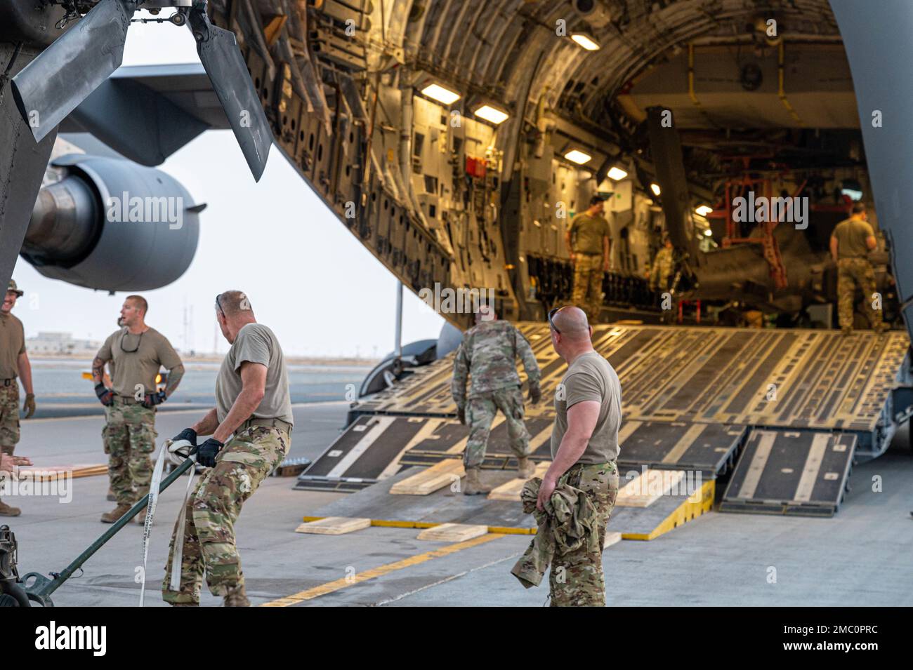 U.S. Airmen from the 386th Expeditionary Logistics Readiness Squadron ...