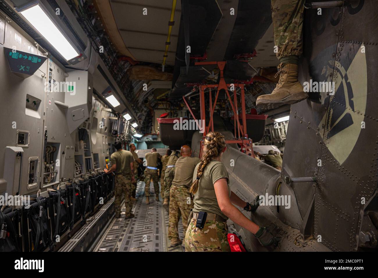 U.S. Airmen from the 386th Expeditionary Logistics Readiness Squadron ...