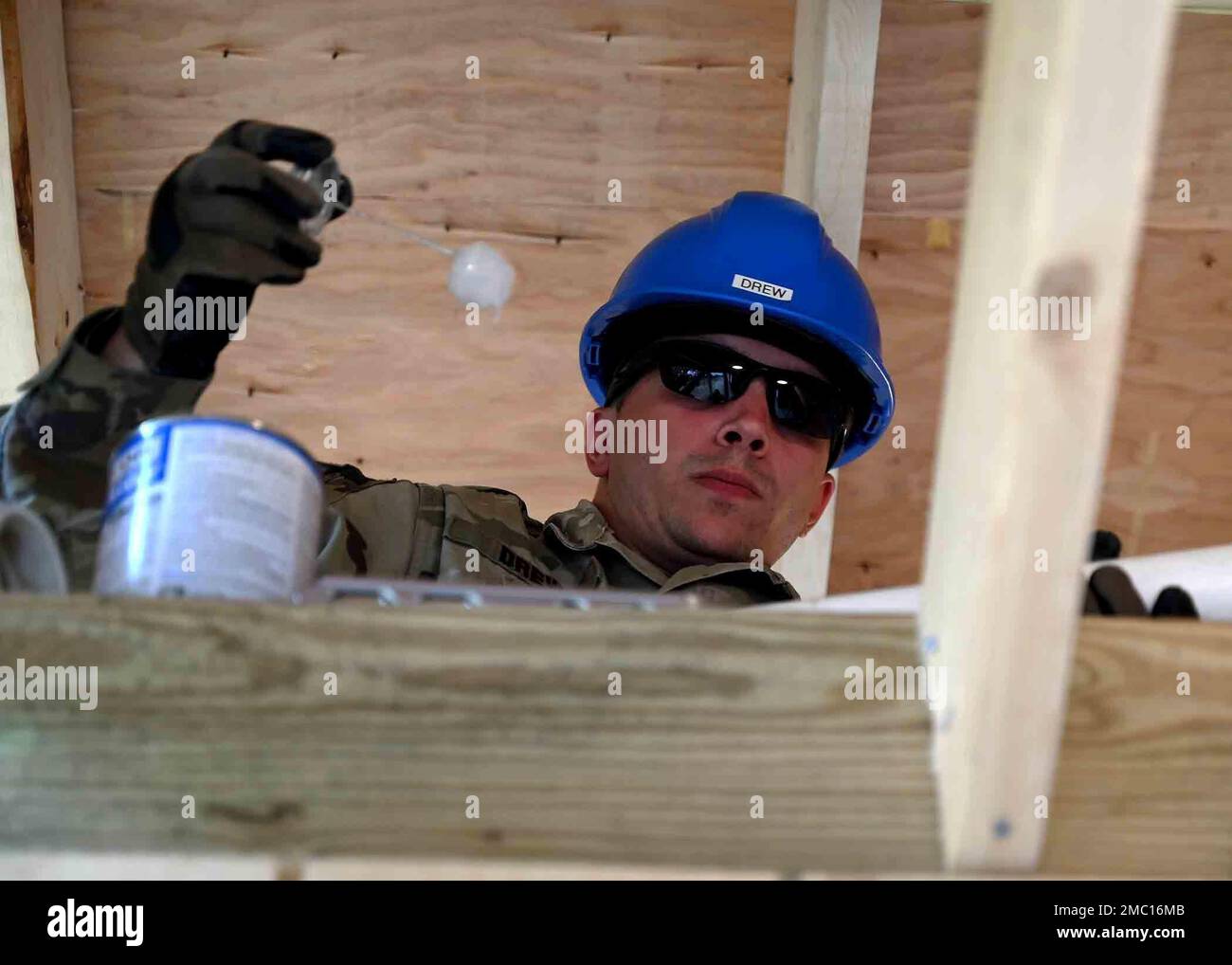 Sgt. Kenneth Drew of Detachment 1, 185th Engineer Support Company, New ...