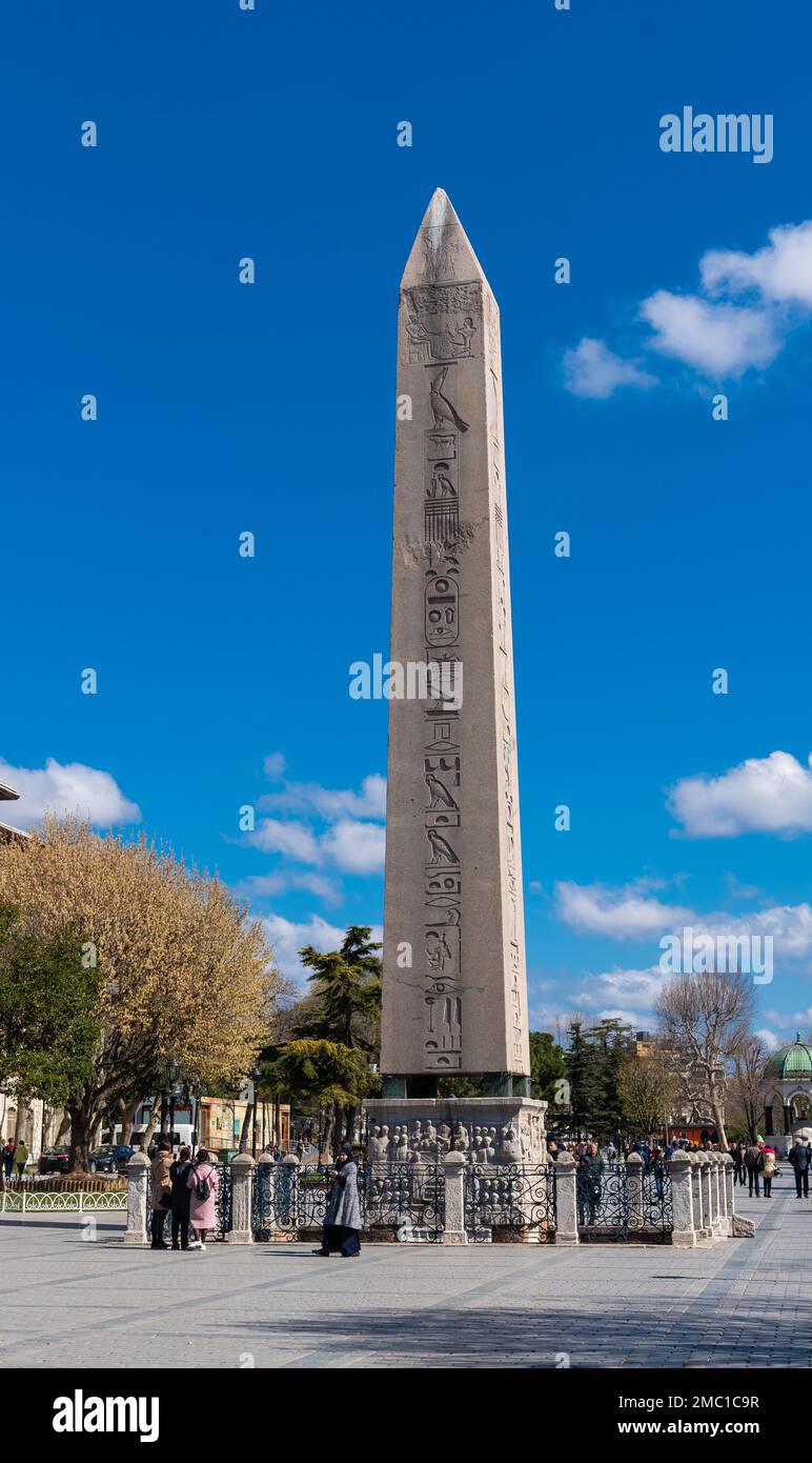 Tuthmosis iii obelisk Stock Photo - Alamy