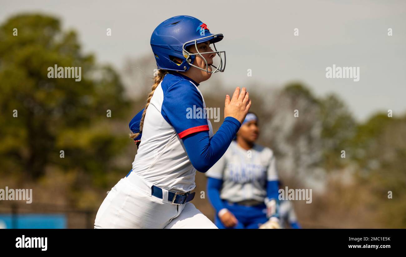 UMass Lowell second baseman Lea White (2) runs to first base during an ...