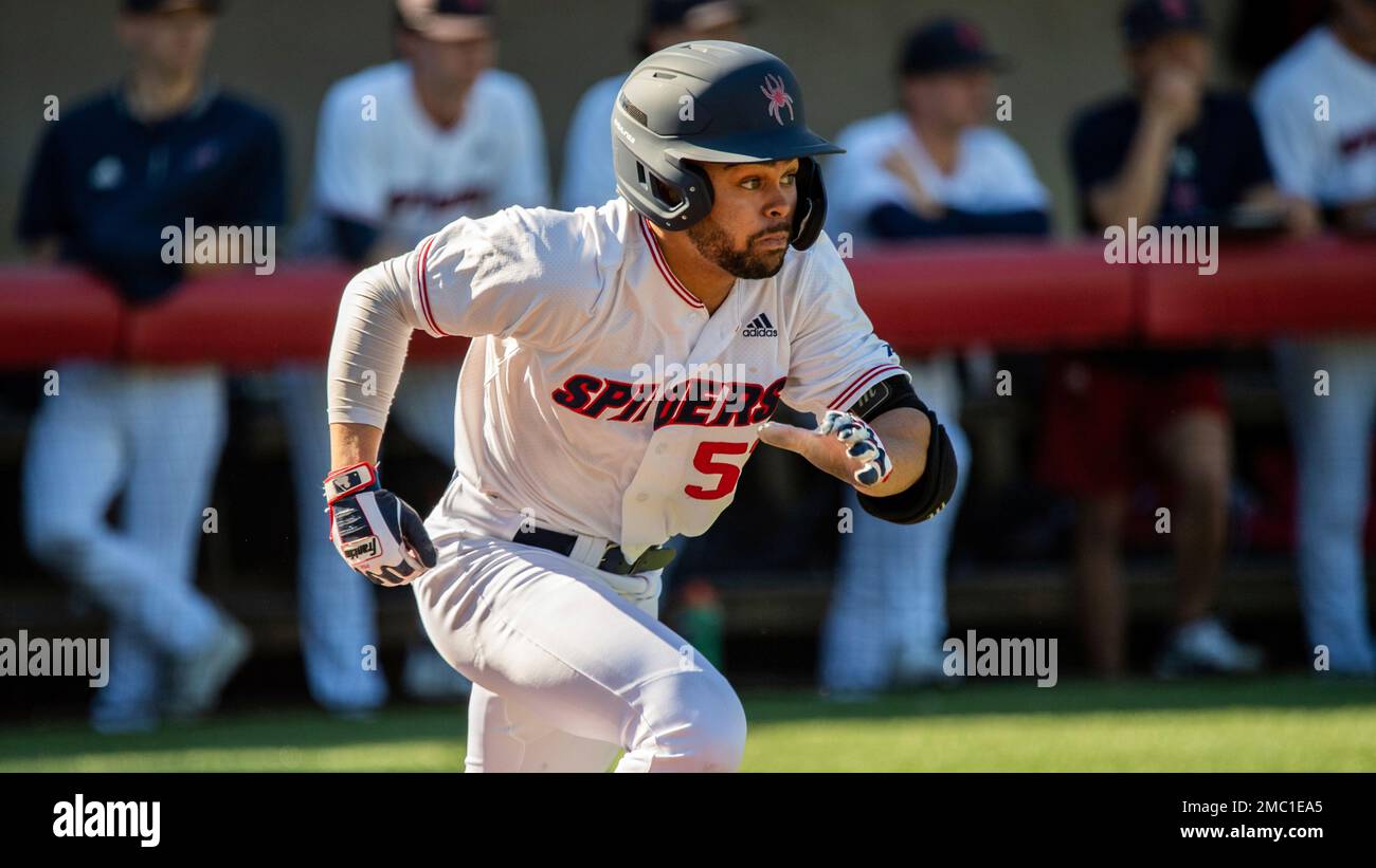 Richmond outfielder Christian Beal (52) runs to first base during an ...