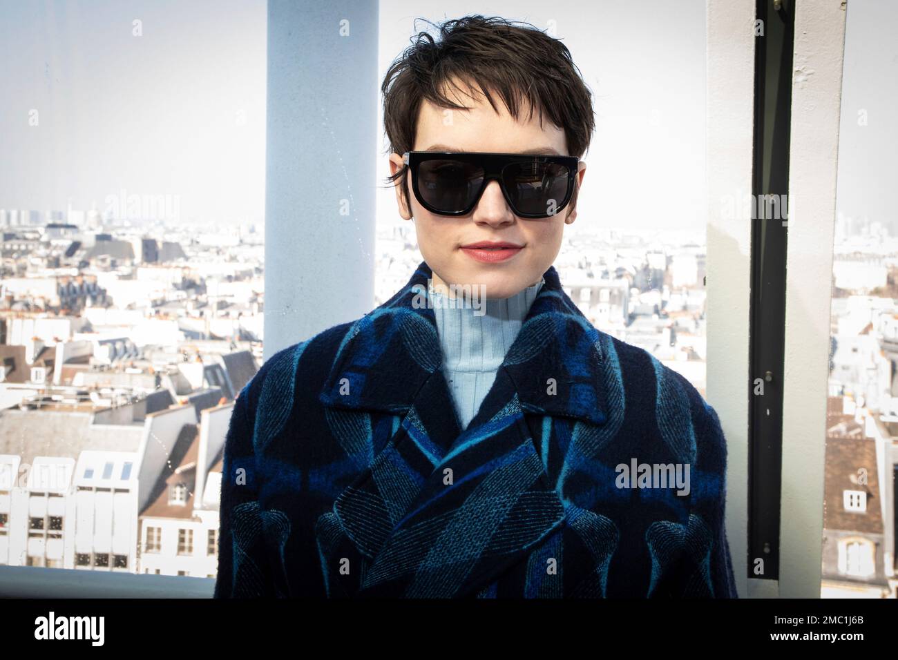 Daisy Ridley poses before the Stella McCartney Ready To Wear Fall ...