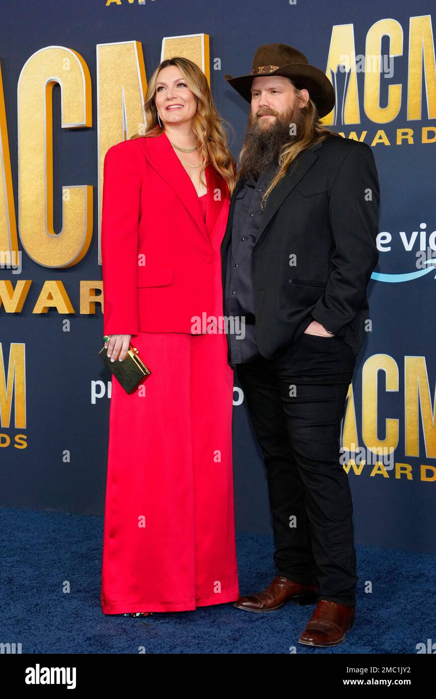 Morgane Hayes, left, and Chris Stapleton arrive at the 57th Academy of ...