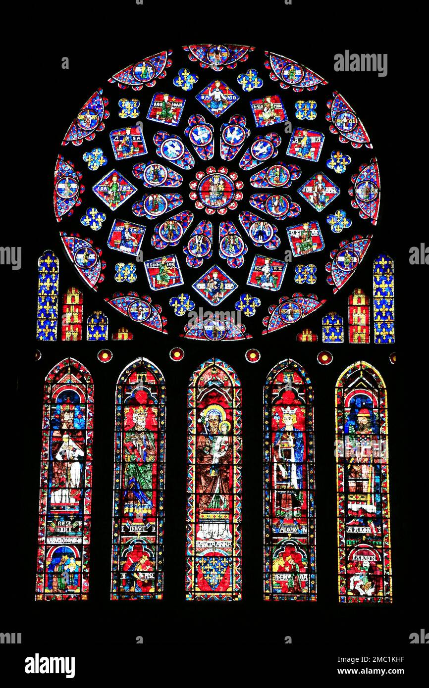 Rosette of the northern transept hi-res stock photography and images ...