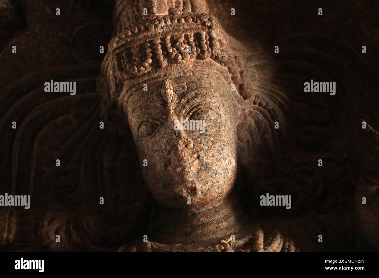 Indian assertive divinity lord shiva sculpted in the pillar, Lepakshi ...
