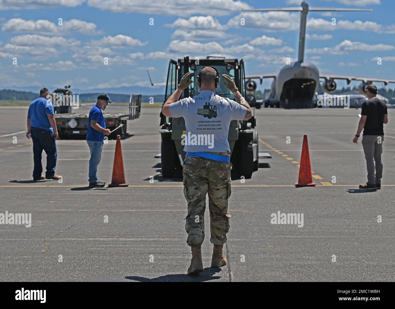 U.S. Air Force Staff Sgt. Gerard Tembrock, port dawg learning center ...