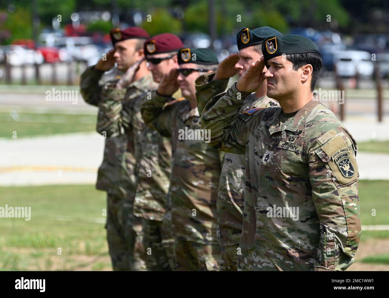 Soldiers from the U.S. Army John F. Kennedy Special Warfare Center and ...