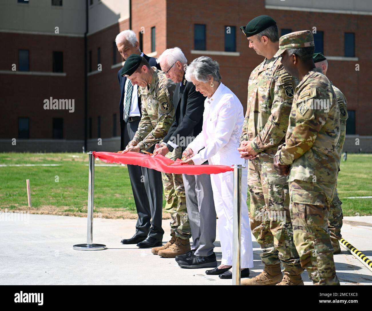 Family members and leadership from the U.S. Army John F. Kennedy ...