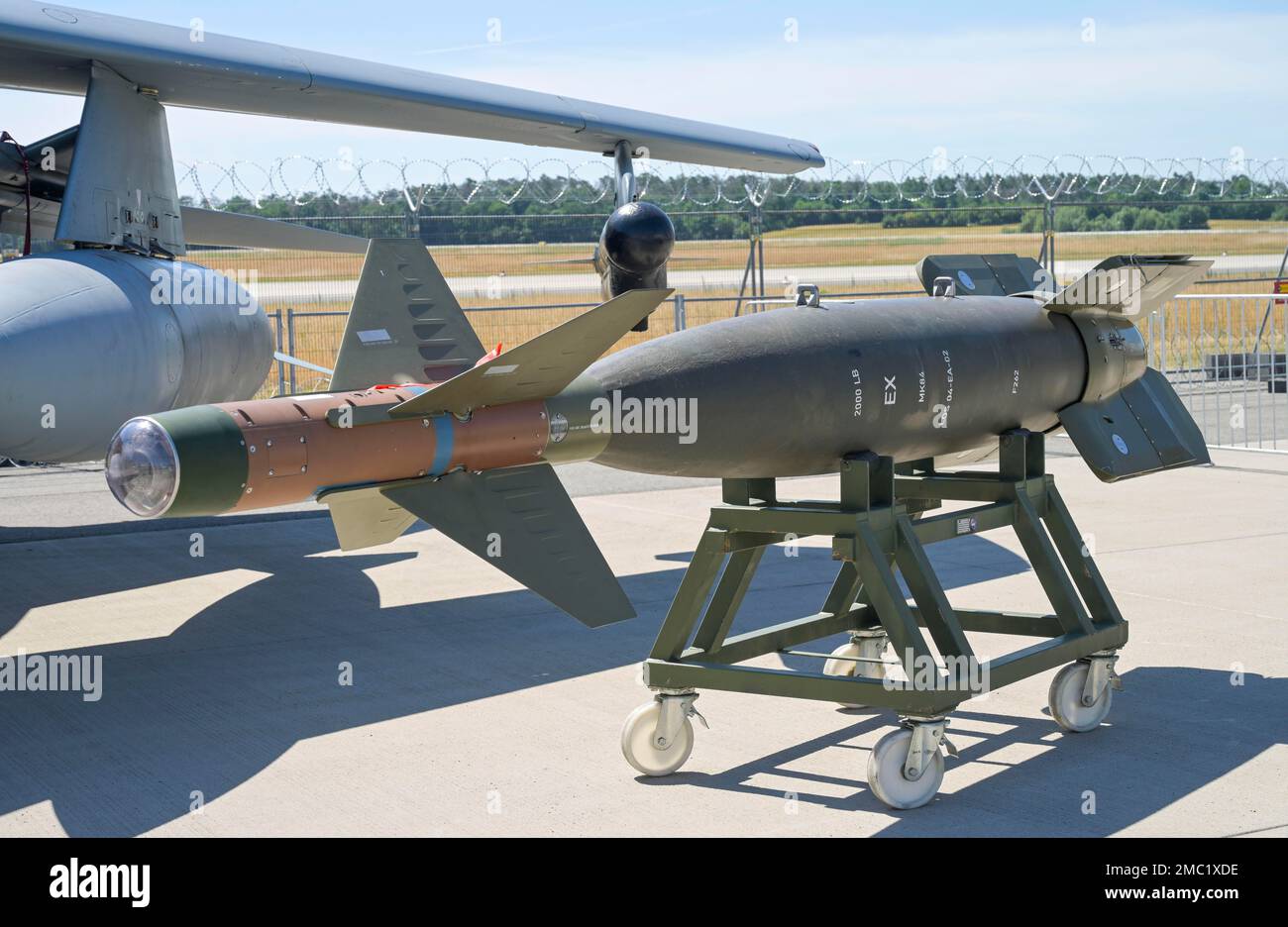 Aviation bomb hi-res stock photography and images - Alamy
