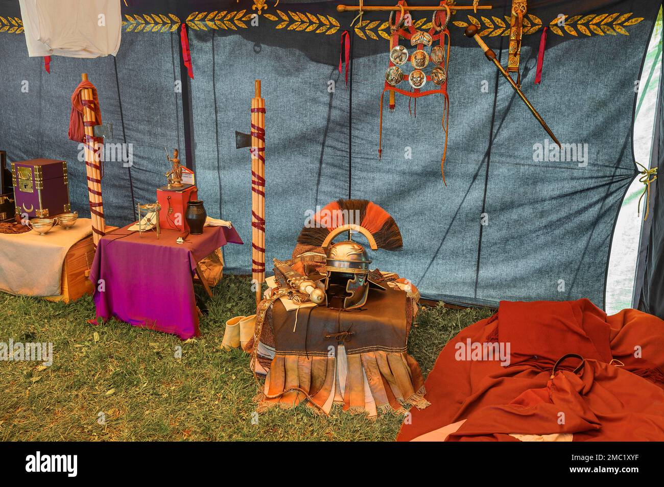 Roman tent hi-res stock photography and images - Alamy