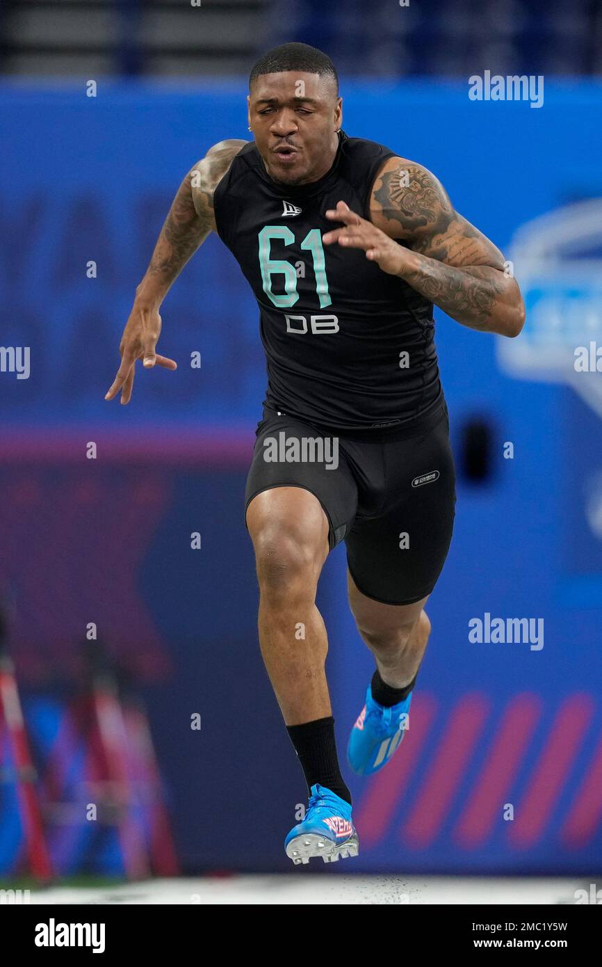 Georgia Tech defensive back Juanyeh Thomas runs the 40-yard dash at the ...