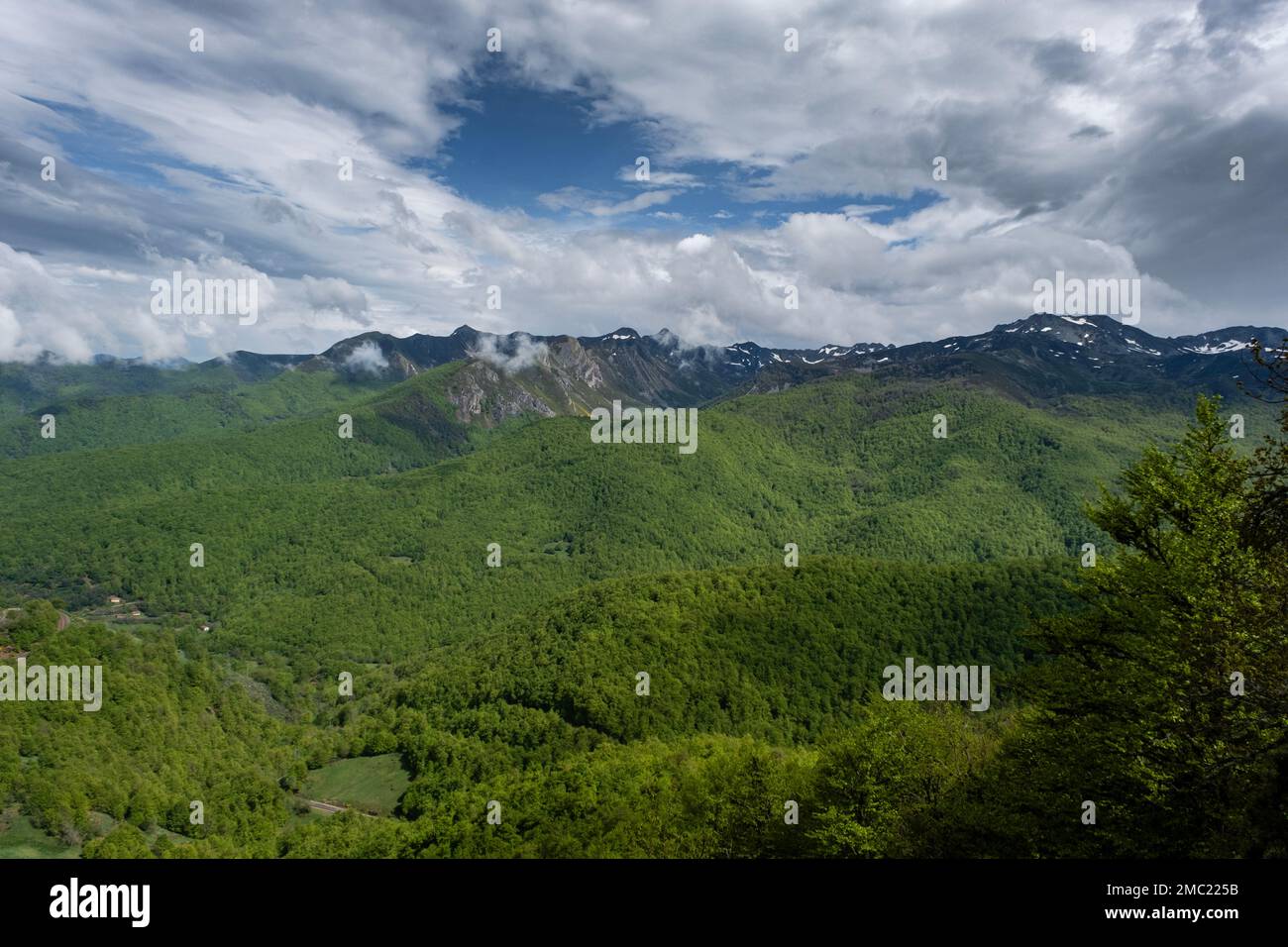 Trekking in the picos de europa hi-res stock photography and images - Alamy