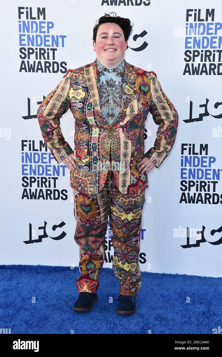 Katie Schiller arrives at the 37th Film Independent Spirit Awards on ...
